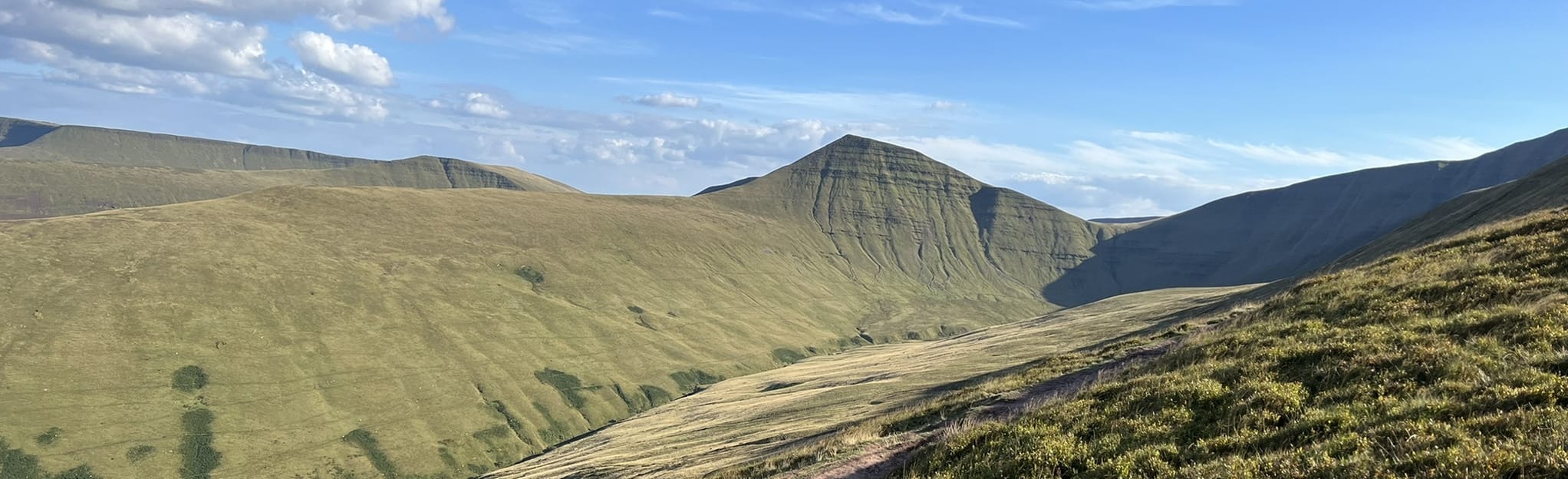 The Cwm Llwch Horseshoe, Powys, Wales - 760 Reviews, Map | AllTrails