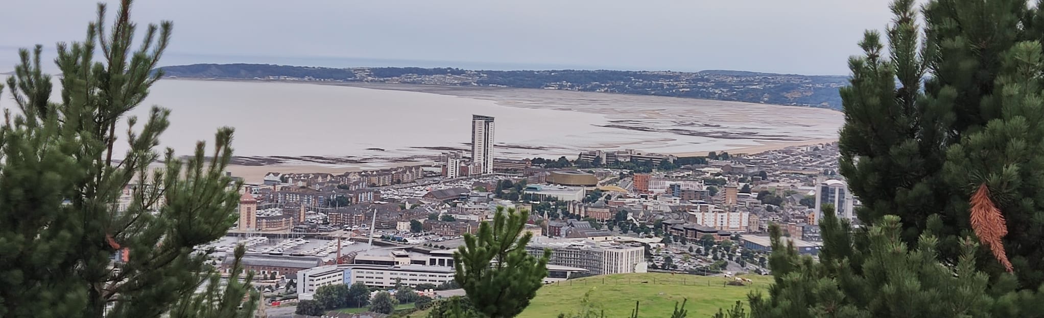Kilvey Hill Walk, 34 Fotos - Swansea, Wales | AllTrails