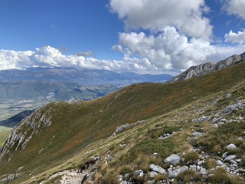 I 10 migliori sentieri panoramici in Parco Naturale Regionale Sirente ...