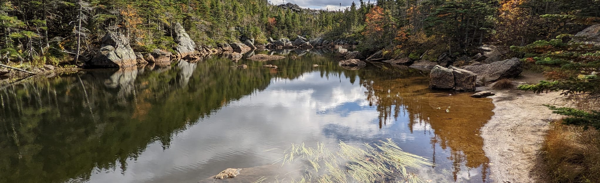 Carter Notch Hut, Dome, and 19 Mile Brook Trail, New Hampshire - 425 ...