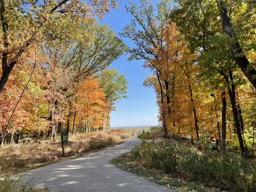 10 Best Walking Trails in St. Louis | AllTrails