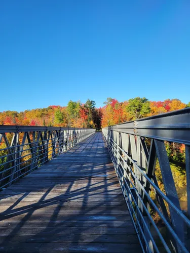 Best Trail Running Trails in Fort Creek Conservation Area | AllTrails