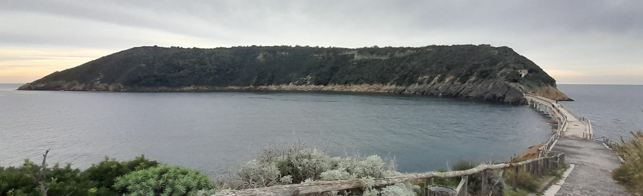 Procida - Isola di Vivara: 9 Fotos - Kampanien, Italien | AllTrails