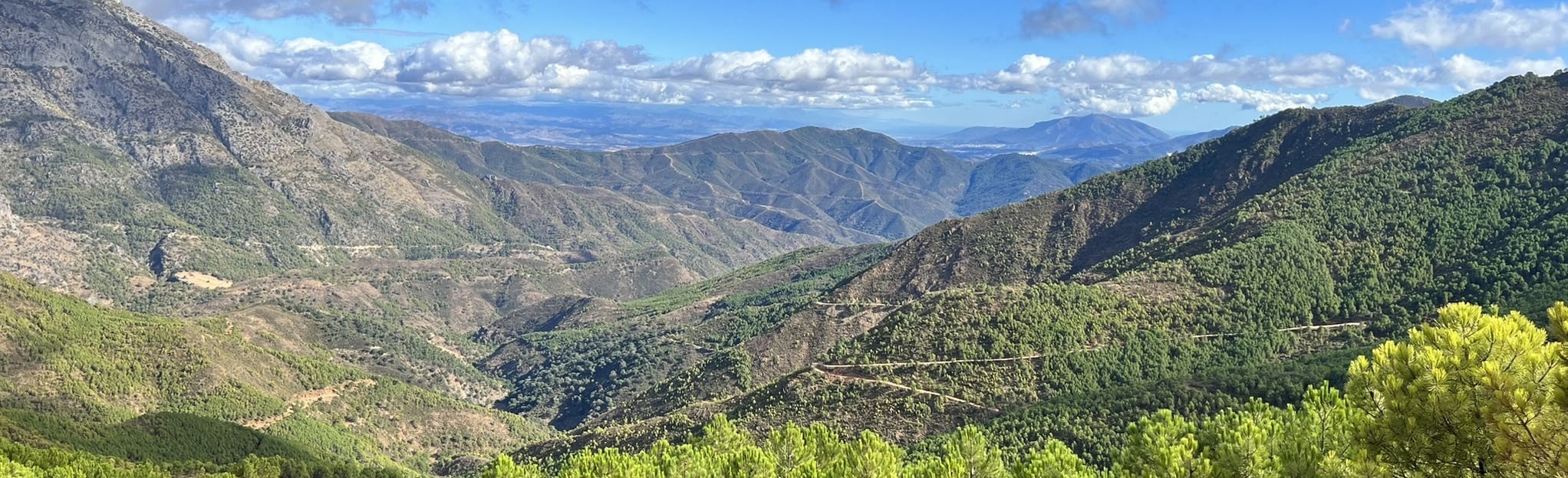 Fuenfría - Puerto Bermejo - Orejas de Burro: 19 foto's - Málaga, Spanje ...