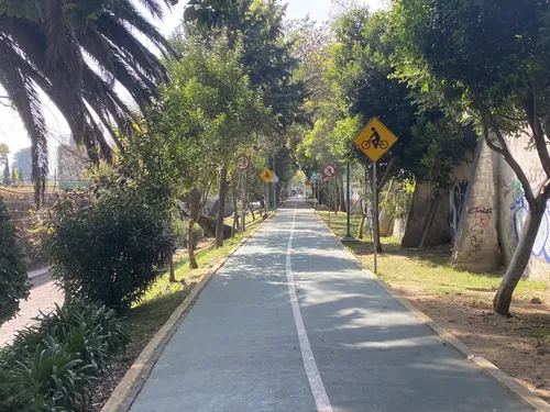 10 Best City Walk Trails in State of Mexico | AllTrails