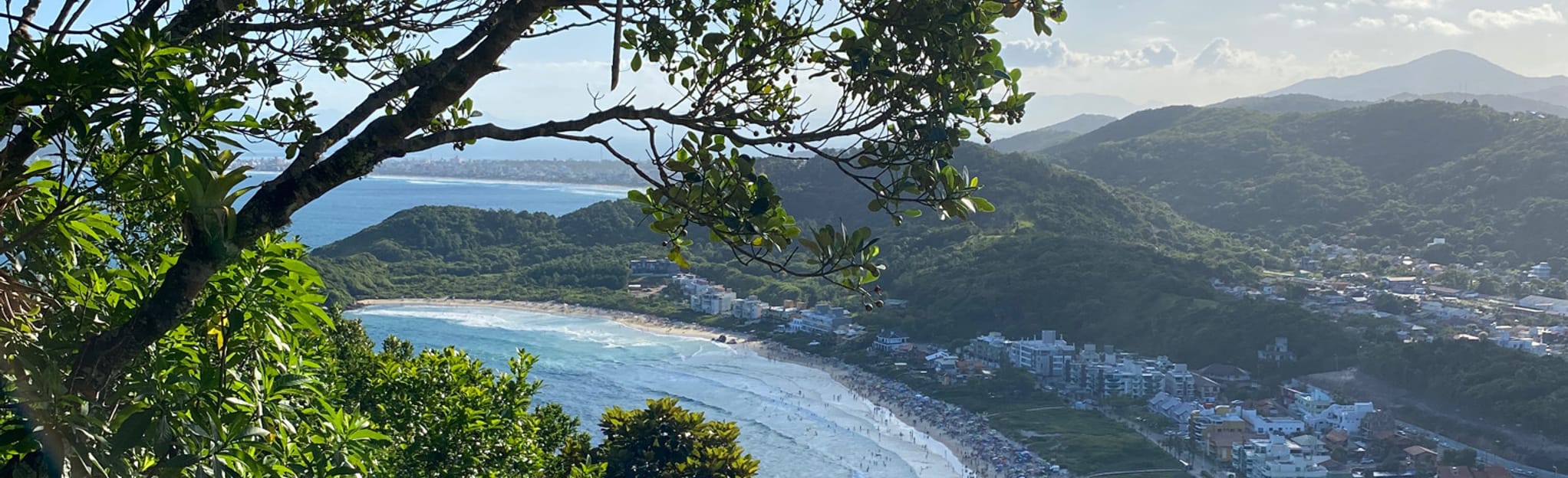 Trilha 4 Ilhas - Costao Retiro dos Padres - Bombinhas, Santa Catarina ...