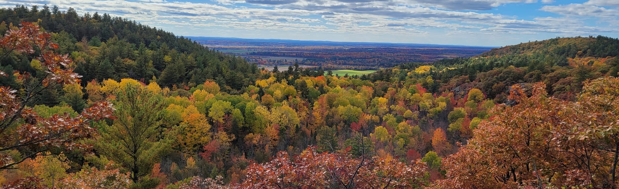 Yellow Box Trail around Blueberry Hill, Quebec, Canada - 70 Reviews ...