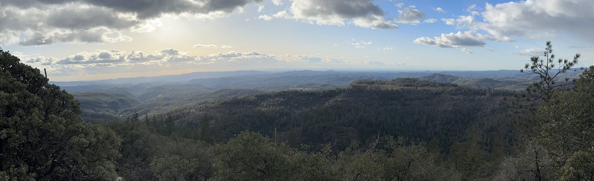 Arnold Rim Trail: White Pines Lake to Avery: 911 foto's - Californië ...