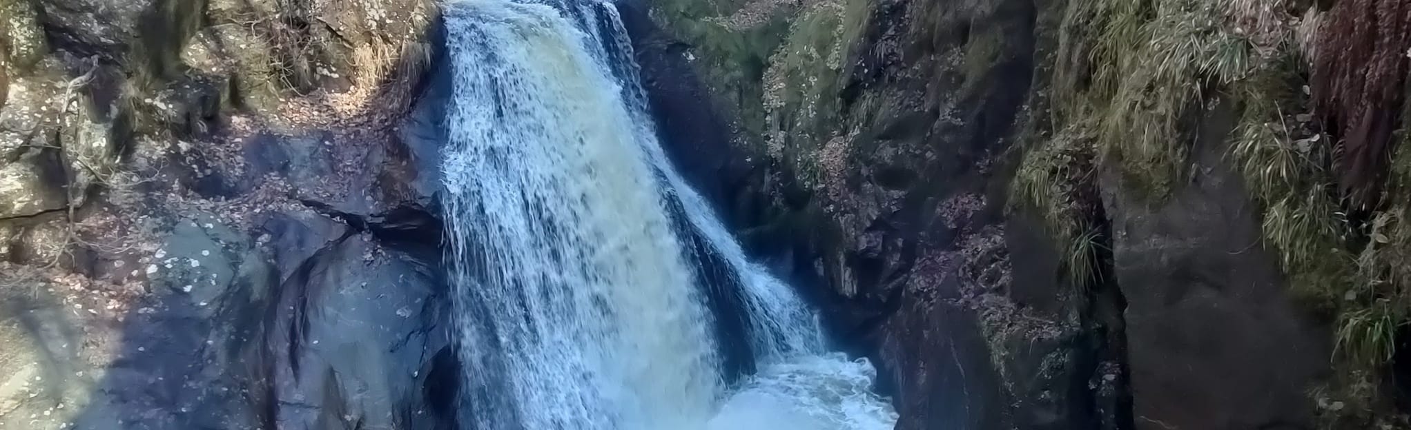 Coissac - Saut de la Virole - Madegal : 4 Photos - Corréze, France ...
