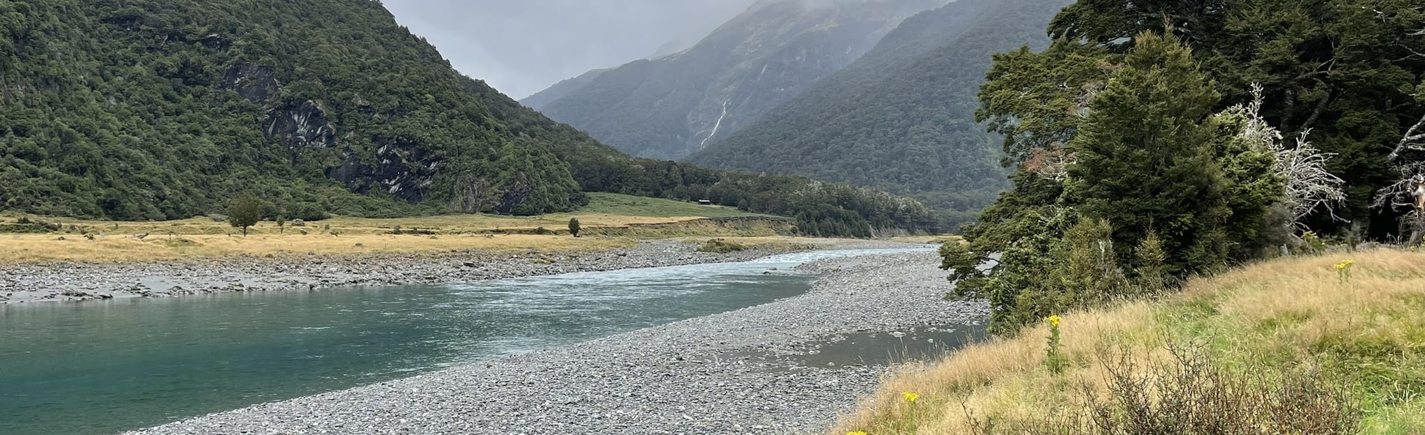 Wilkin Valley: Kerin Forks Hut to Makarora via Gillespie Pass Circuit ...