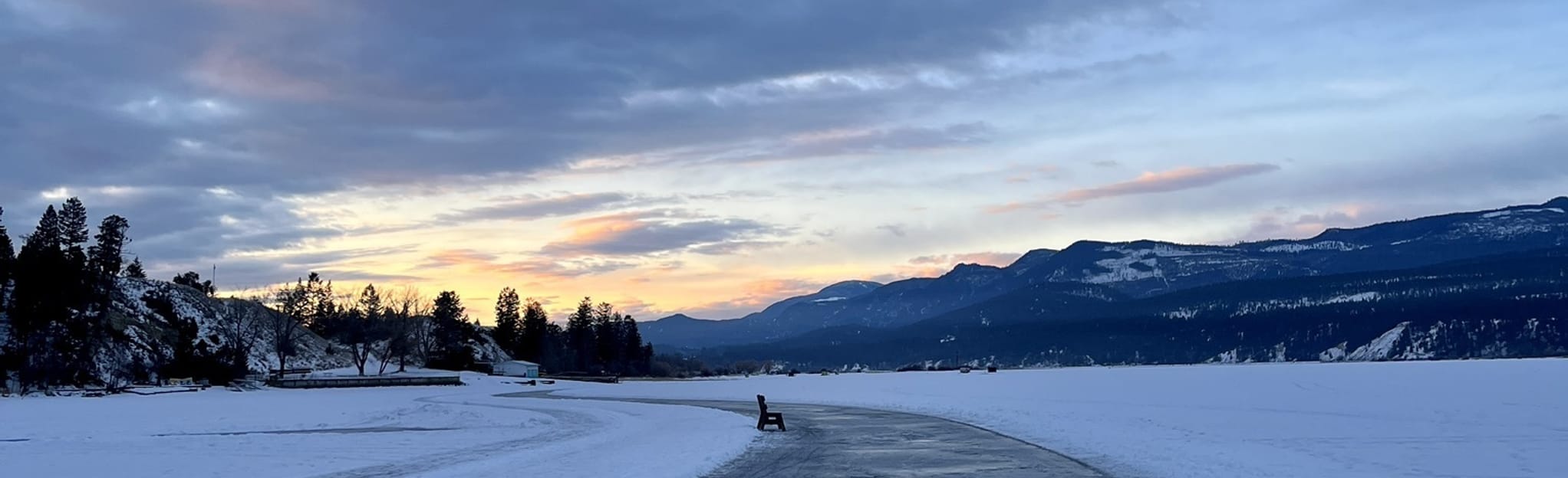 Whiteway on Lake Windermere, British Columbia, Canada - 10 Reviews, Map ...