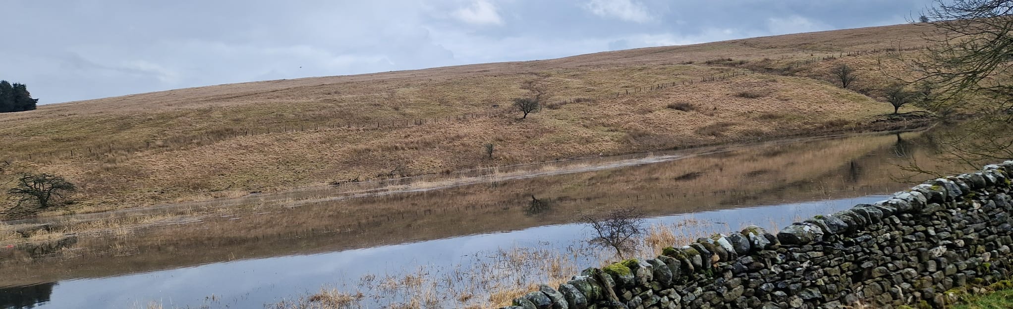 Hetton and Winterburn Reservoir Circular, North Yorkshire, England - 21 ...
