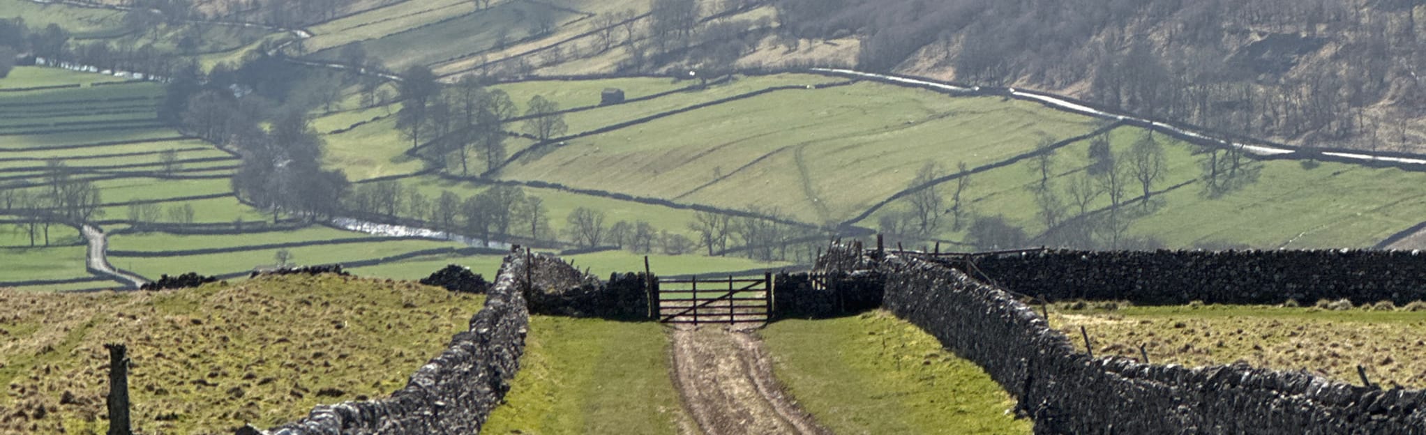 Kettlewell and Great Whernside Circular: 87 Reviews, Map - North ...