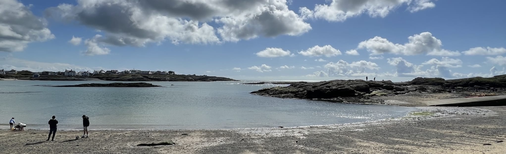 Cymyran Strait: 60 Fotos - Anglesey, Wales | AllTrails