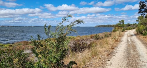 Best Hikes and Trails in Leschenault Peninsula Conservation Park ...