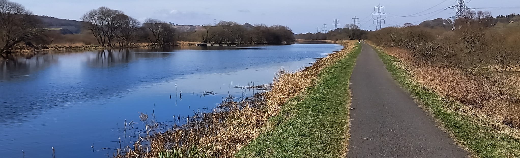 Forth and Clyde Canal Path: Croy to Falkirk, North Lanarkshire ...