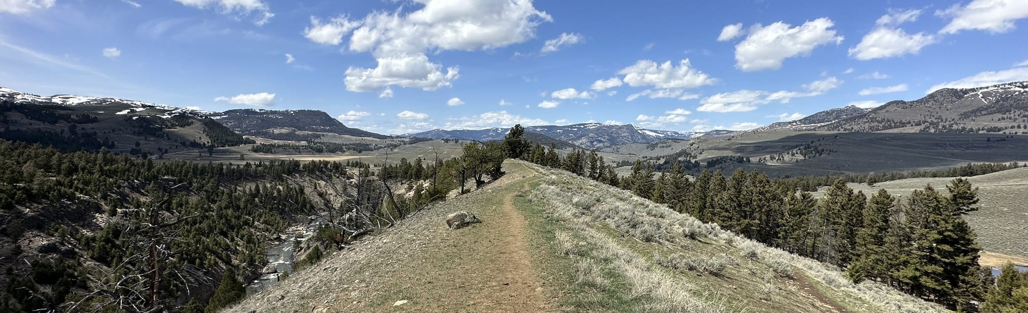 Yellowstone River Overlook Trail via Yellowstone Picnic Ground ...
