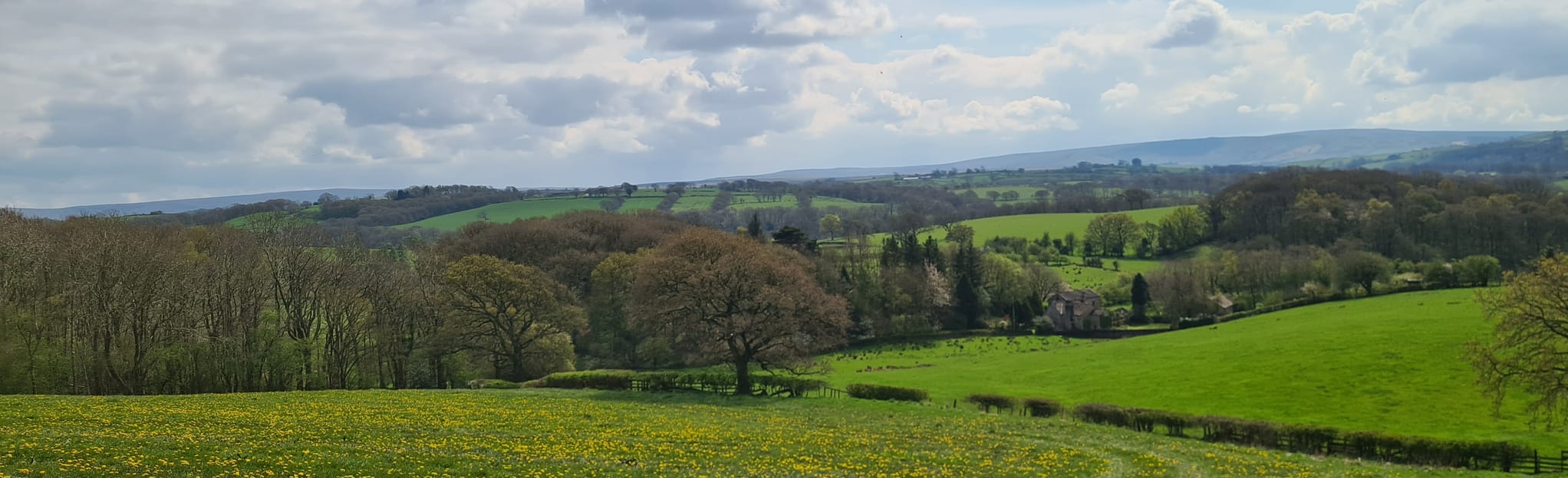Bentham Line: Wennington Circular: 9 Fotos - Lancashire, England ...