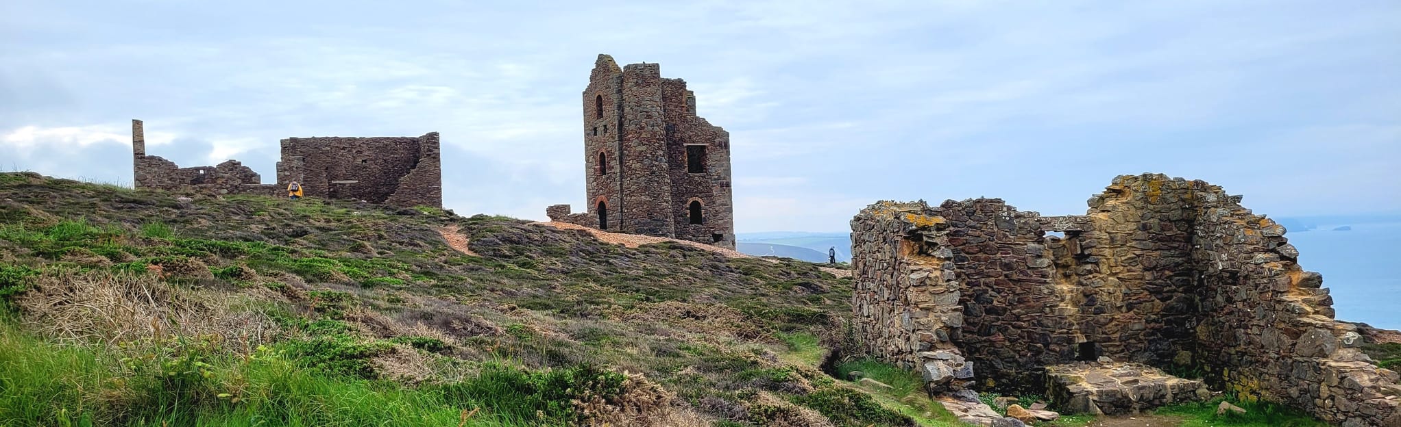 Chapel Porth to St Agnes via South West Coastal Path, Cornwall, England ...