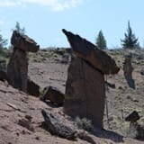 Metolius Balancing Rocks Overlook, Oregon - 56 Reviews, Map | AllTrails