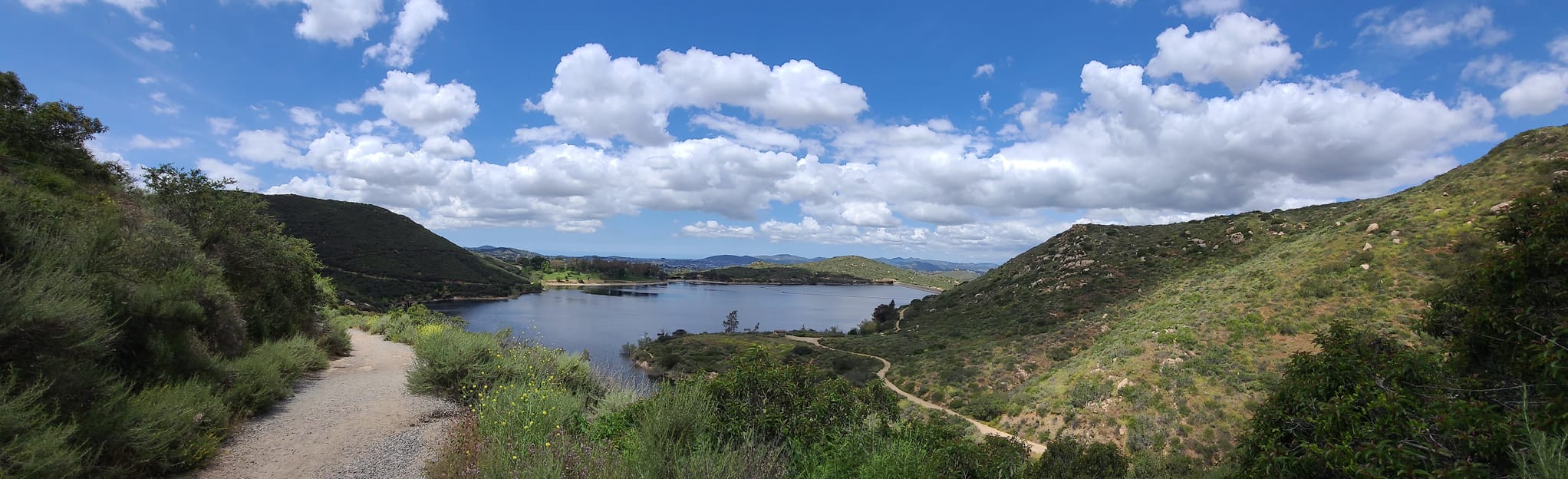 Lake Poway and Lake Ramona to Mount Woodson Loop, California - 343 ...