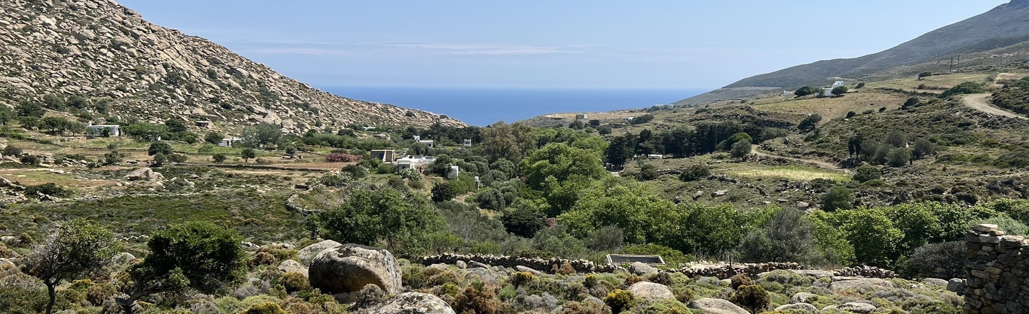 Myrsini - Livada-Schlucht - Livada-Strand: 14 Fotos - Tinos ...