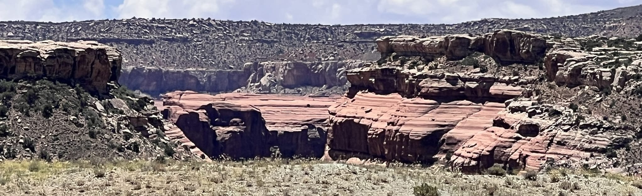 Courthouse Rock via Cotter Mine and Mill Canyon Road: 112 Fotos - Utah ...