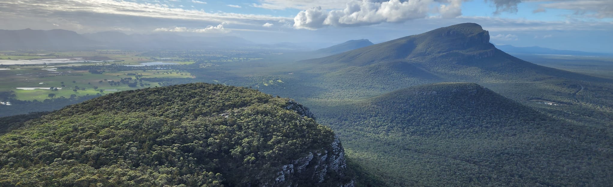 Mount Sturgeon: 286 foto's - Victoria, Australië | Wandelen - AllTrails