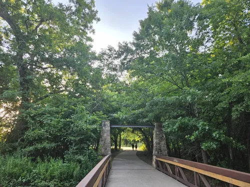Best Hikes and Trails in Oak Point Park and Nature Preserve | AllTrails