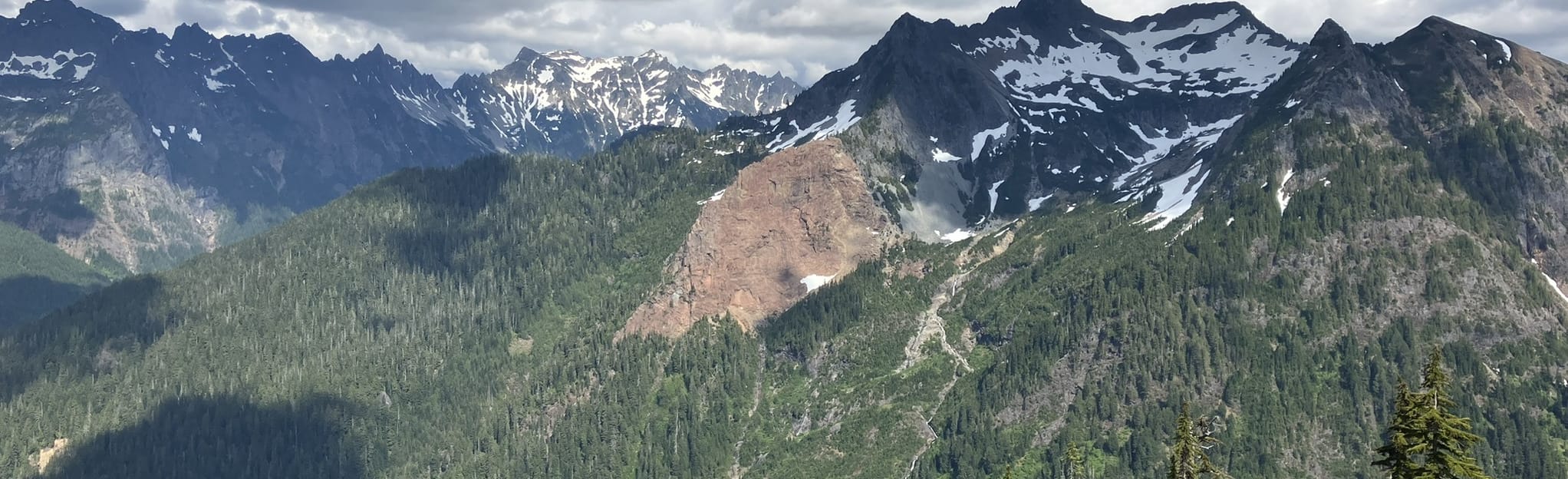 Gothic Basin Trail to Foggy Lake: 1,381 Reviews, Map - Washington ...