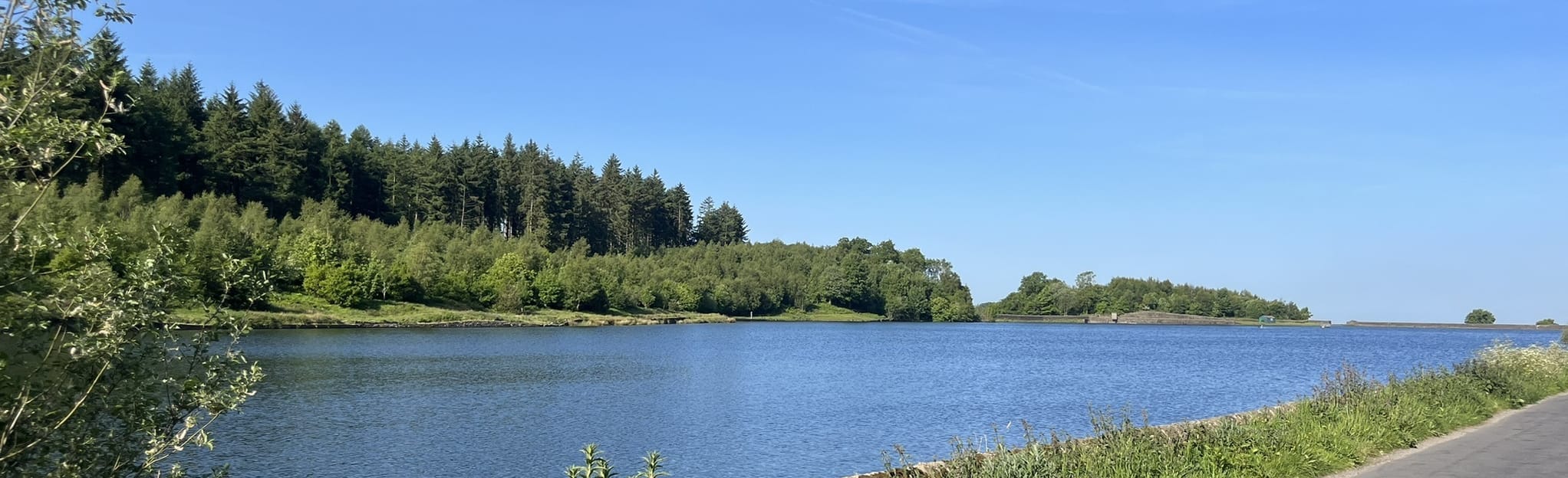 Ridgegate Reservoir, Shining Tor, Walker Barn and Tegg's Nose Circular ...