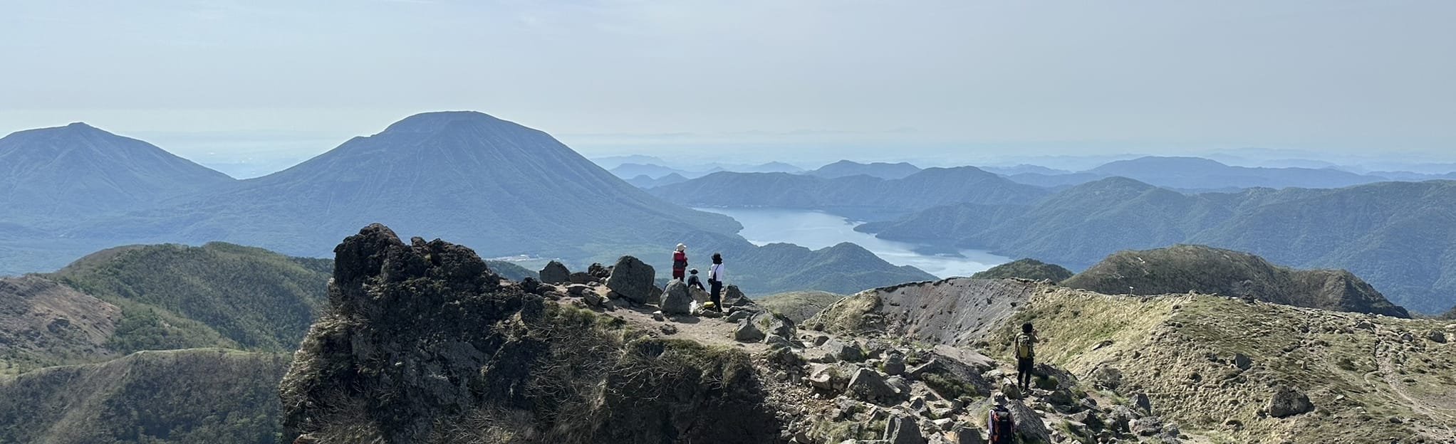 Mount Zazen - Mount Nikko-Shirane - Marunuma Kogen Ski resort: 2 ...