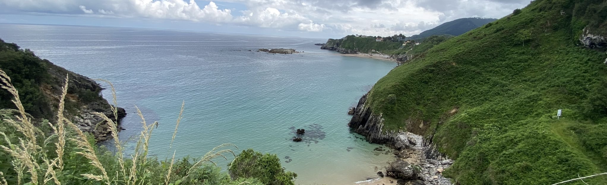 Pechón - Tina Menor - Castillo de Berón - Playa de Amió: 15 Fotos ...