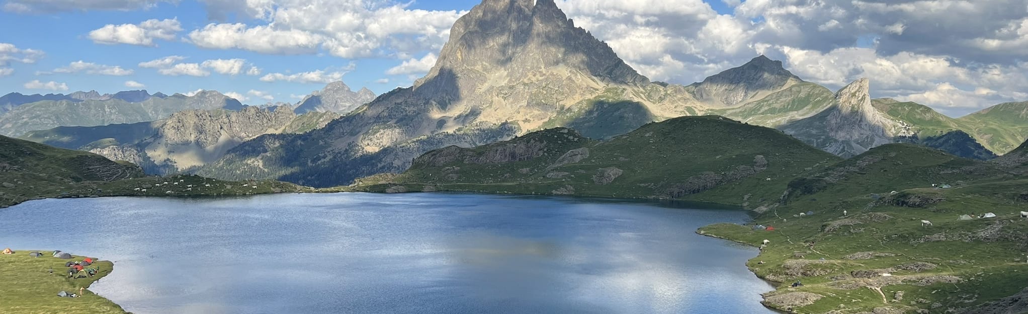 Crossing the Pyrenees (GR® 10): Etsaut - Refuge d'Ayous: 22 Reviews ...