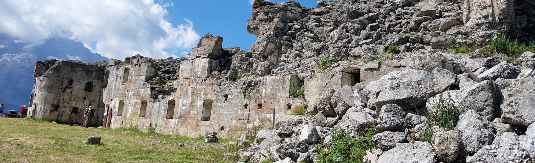 Forte Mero - Forte Saccarana: 16 foto - Trentino, Italia | AllTrails