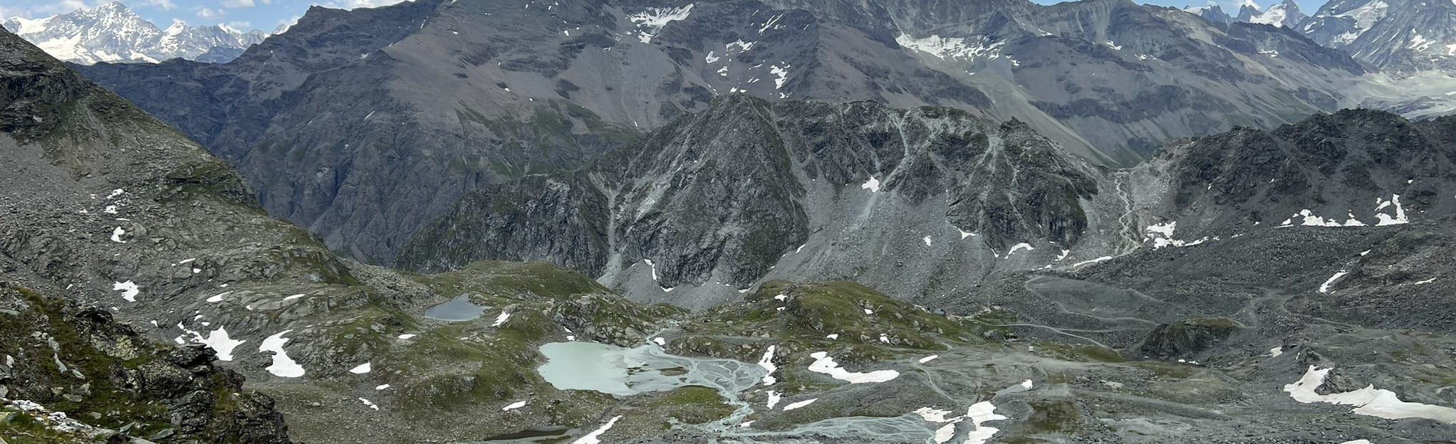 Alpine Passes Trail, Segment 29: Cabane de Prafleuri - Cabane de Louvie ...