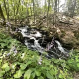 Waterfall Overlook via Riverside and Upland Trail Loop, New York - 810 ...