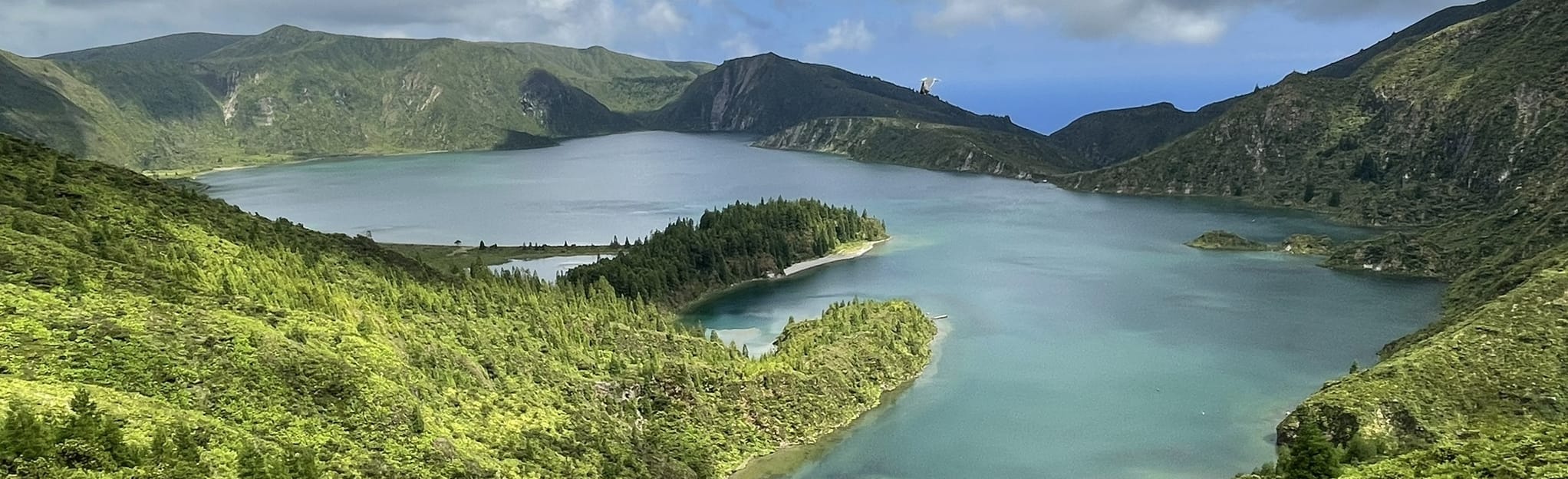 Lagoa - Caldeira Velha - Viewpoints of Lagoa do Fogo, Azores, Portugal ...