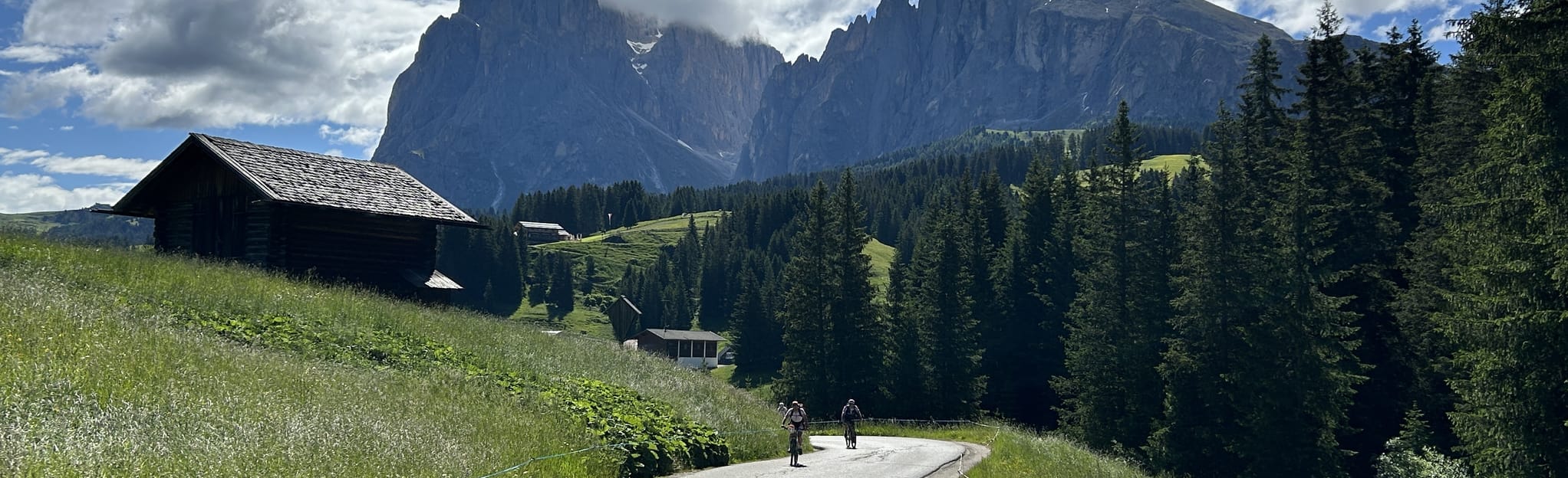 Rifugi Bolzano - Alpe di Tires - Sasso Piatto: 3 Reviews, Map - South ...