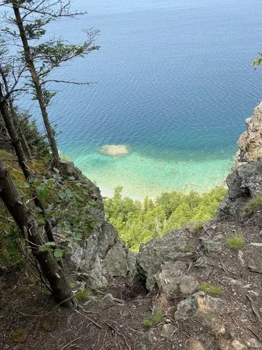 Beste wandelingen en routes in Hope Bay Forest Provincial Nature ...