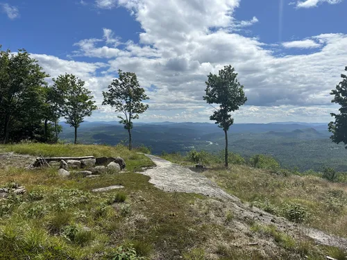 Best Hikes and Trails in Natural Stone Bridge and Caves | AllTrails