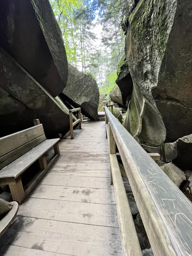 Best Hikes and Trails in Lost River Gorge & Boulder Caves | AllTrails
