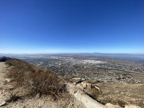 2023 Best Walking Trails in Box Springs Mountain Regional Park | AllTrails