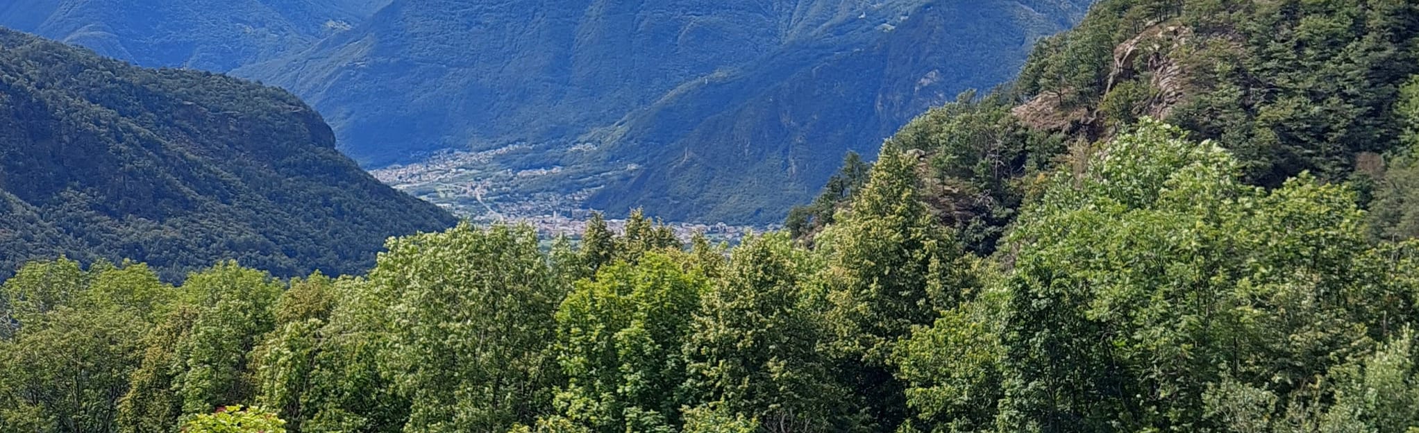 Anello Cascate Acquafraggia via Savogno, Lombardy, Italy - 10 Reviews ...