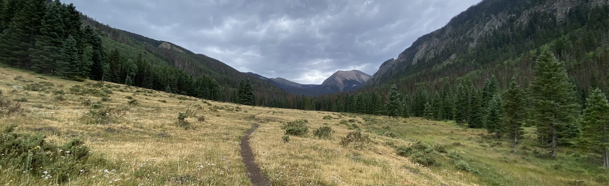 Rio Santa Barbara West, Truchas Lakes, Skyline, and Middle Fork Loop ...