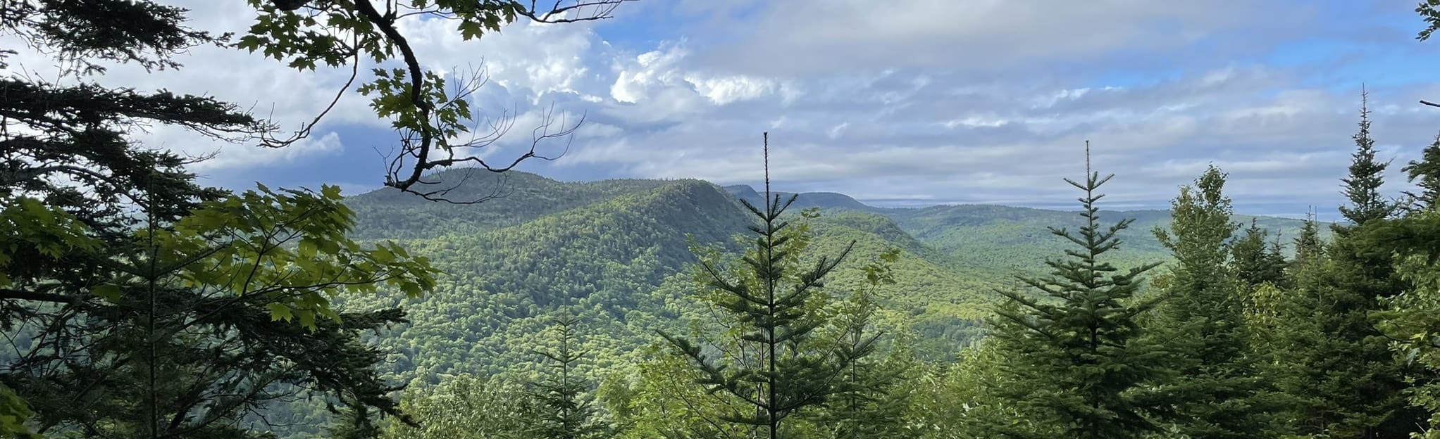 Cretes Lake via the Cretes trail: 20 Reviews, Map - Quebec, Canada ...