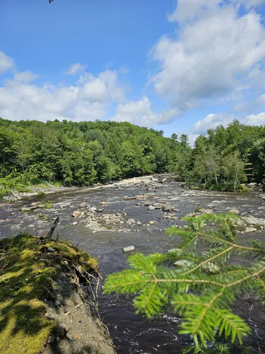 2023 Best Waterfall Trails in Rivière Batiscan Park | AllTrails