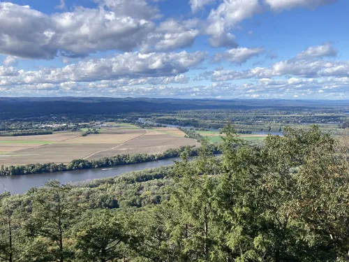Best Hard Trails in Mount Holyoke Range State Park | AllTrails
