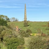 Welcombe Hills and Clopton Park Circular, Warwickshire, England - 240 ...