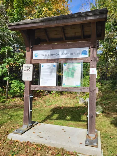 Best Hikes and Trails in Howard Hill Conservation Area | AllTrails